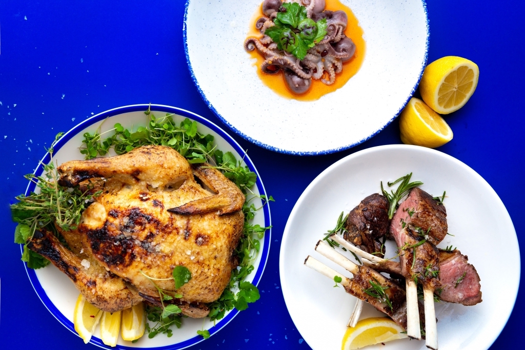Hydra Estiatorio Is the Fire Restaurant in Vancouver